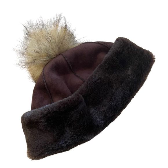Surell | Accessories | Surellsherling Brown Faux Fur Pom Pom Hat Nwot ...